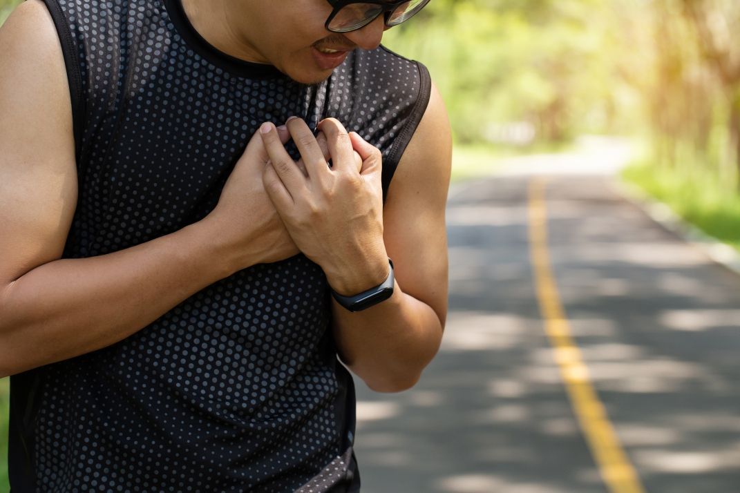 Dolor torácico: ¿Señal de infarto al miocardio? - GUÍAS MÉDICA